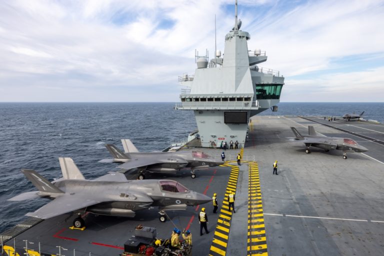 US NAVY AND ROYAL NAVY CARRIER STRIKE GROUPS CONVERGE IN NORTH SEA ...